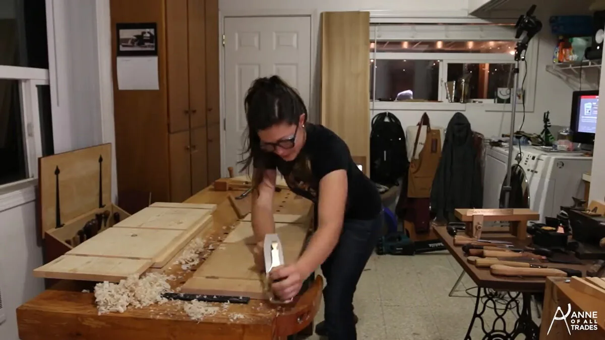 How to Build a Bookshelf in 7 Simple Steps - Tusk Bookshelf Build ...