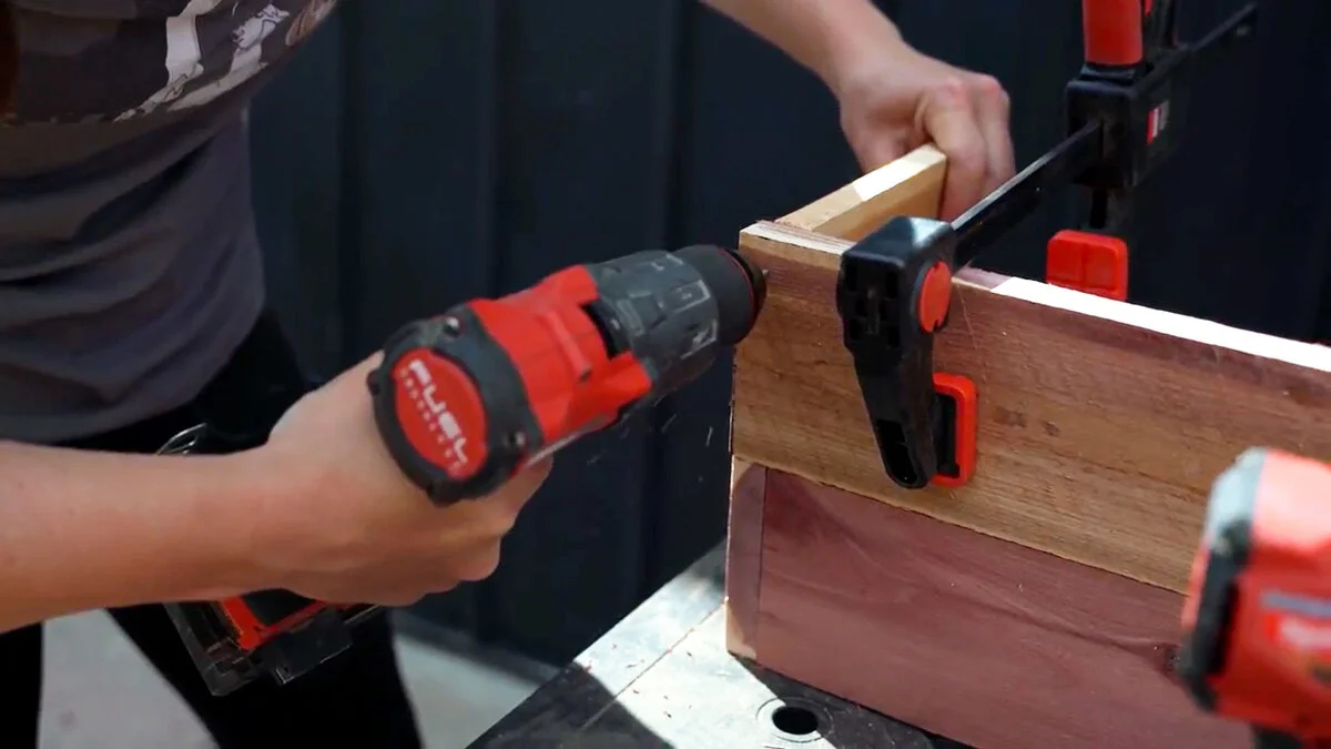 Easy DIY Planter Box (With FREE Plans!) — Anne of All Trades