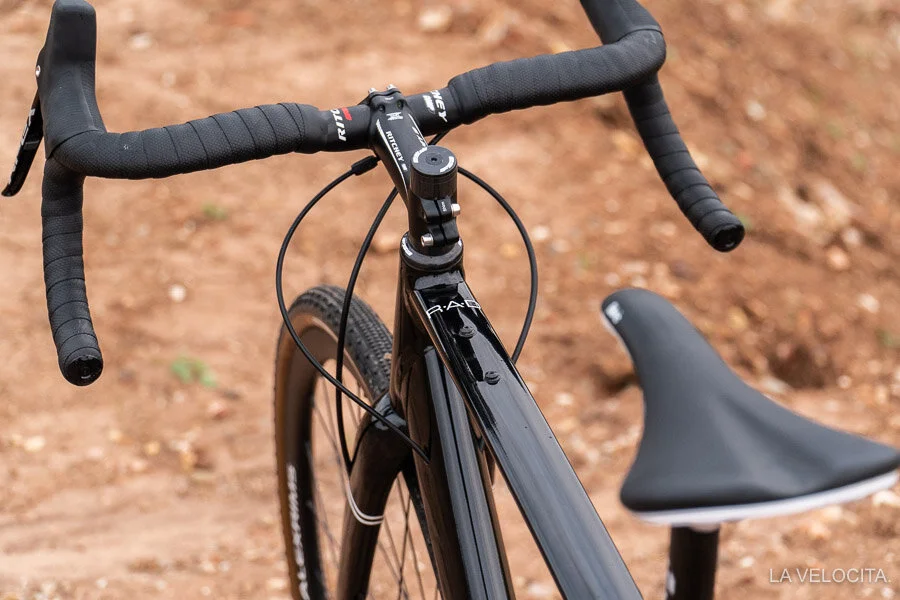 Grove R.A.D Gravel Bike review - LA VELOCITA.