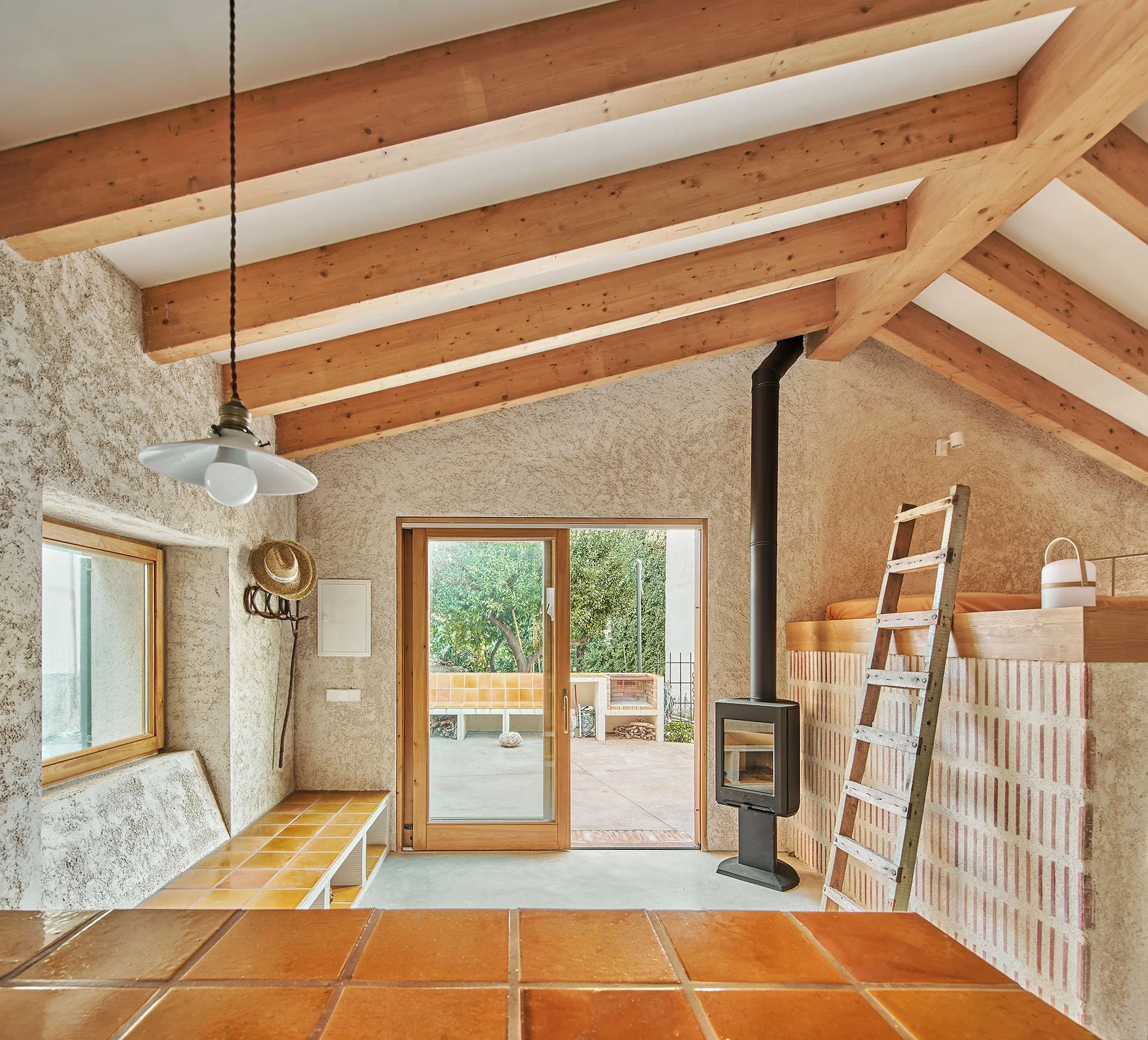 aulets-HOUSE ESTELLENCS