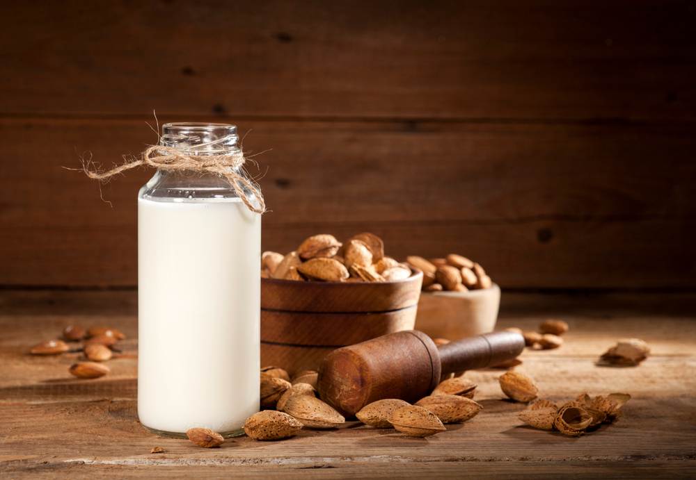 Unsweetened Milked Almond: Health Benefits and Recipes for 2024