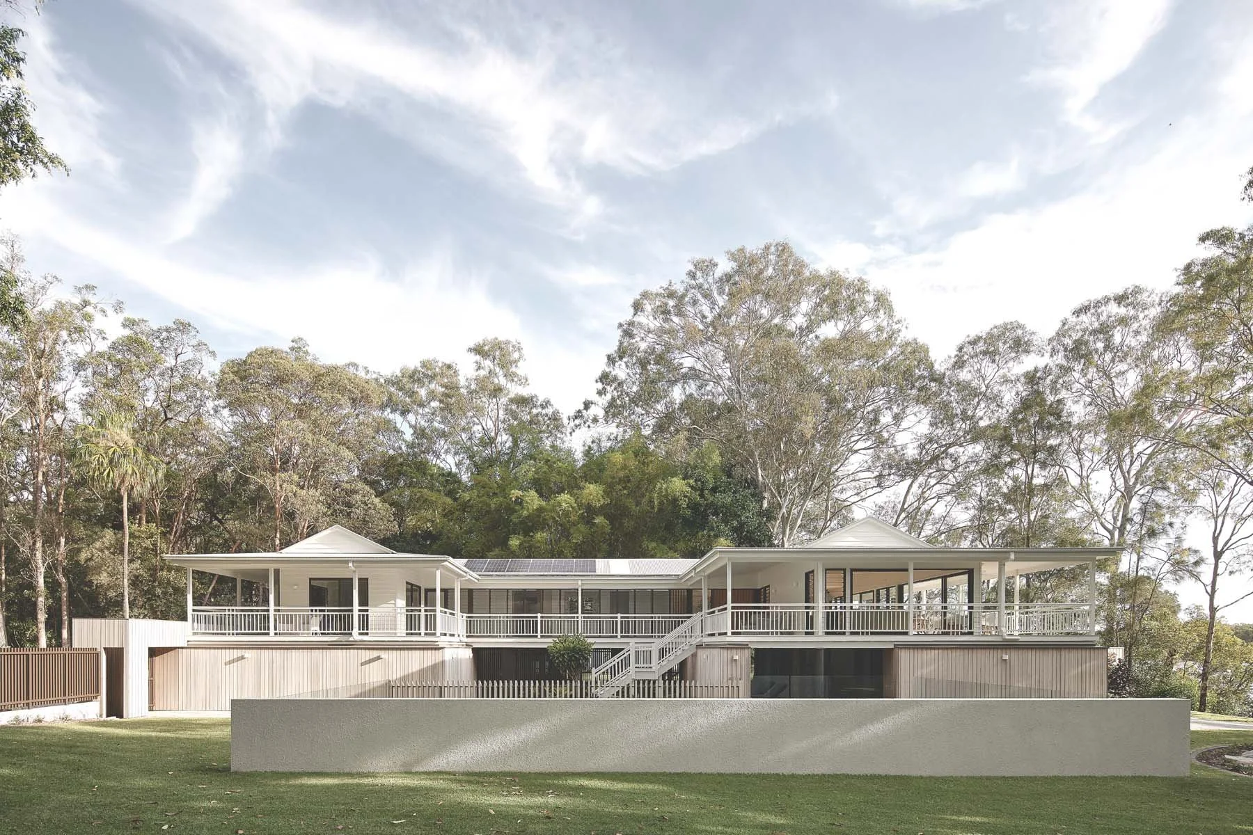 Expert Renovation to A Noosa River Home — Kelder Architects is a ...