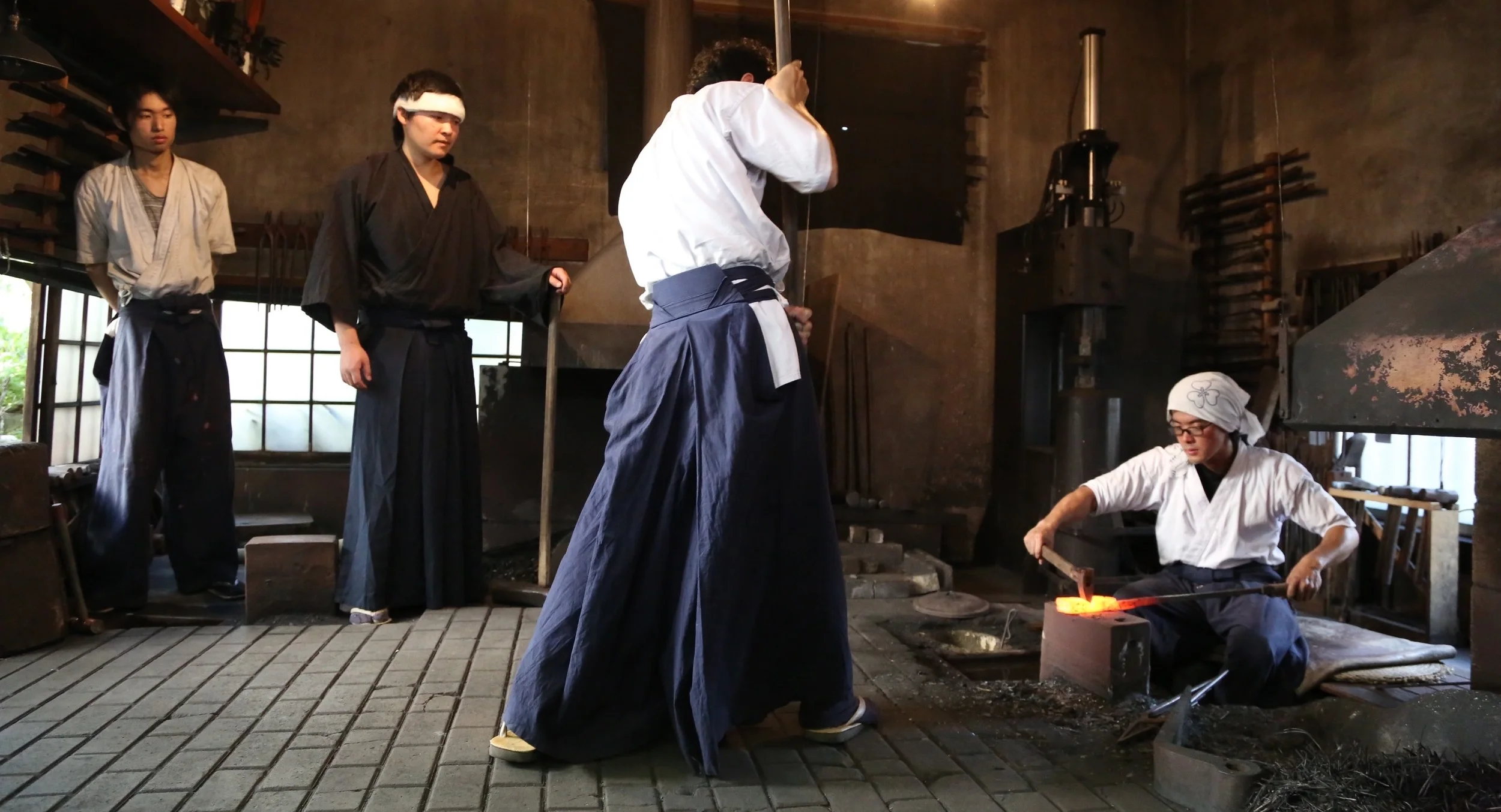 WITNESS THE MAKING OF JAPANESE KATANA SWORDS — TOKI