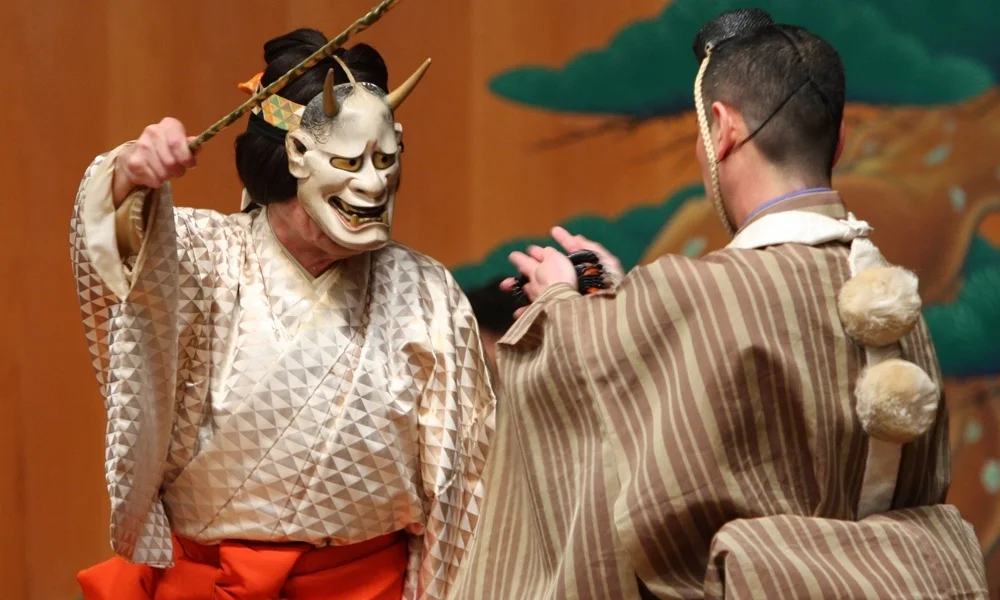 Experiencing Noh Theater — TOKI