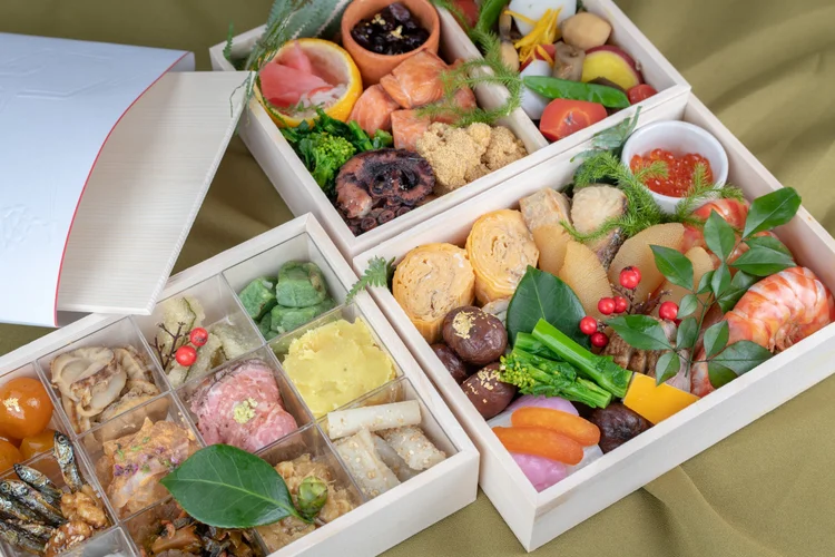 Delving into the Rich History and Cultural Significance of Bento Boxes ...