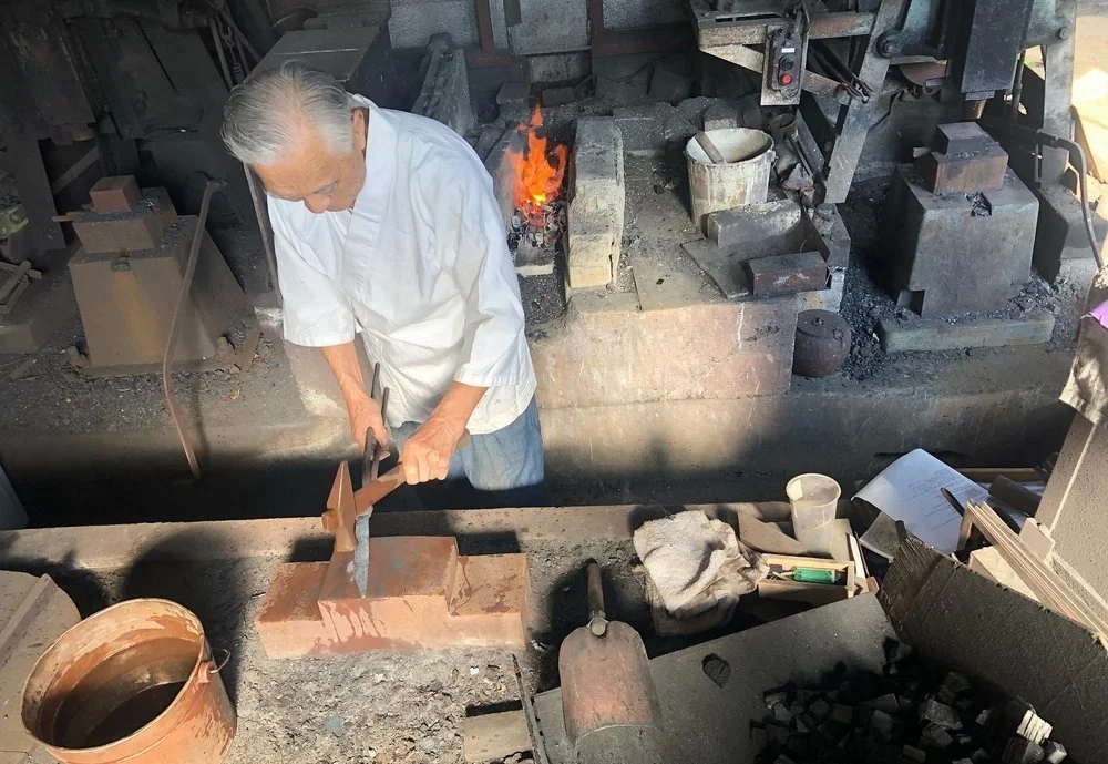 Traditional Japanese Knife-Making with a Master Bladesmith in Tokyo — TOKI