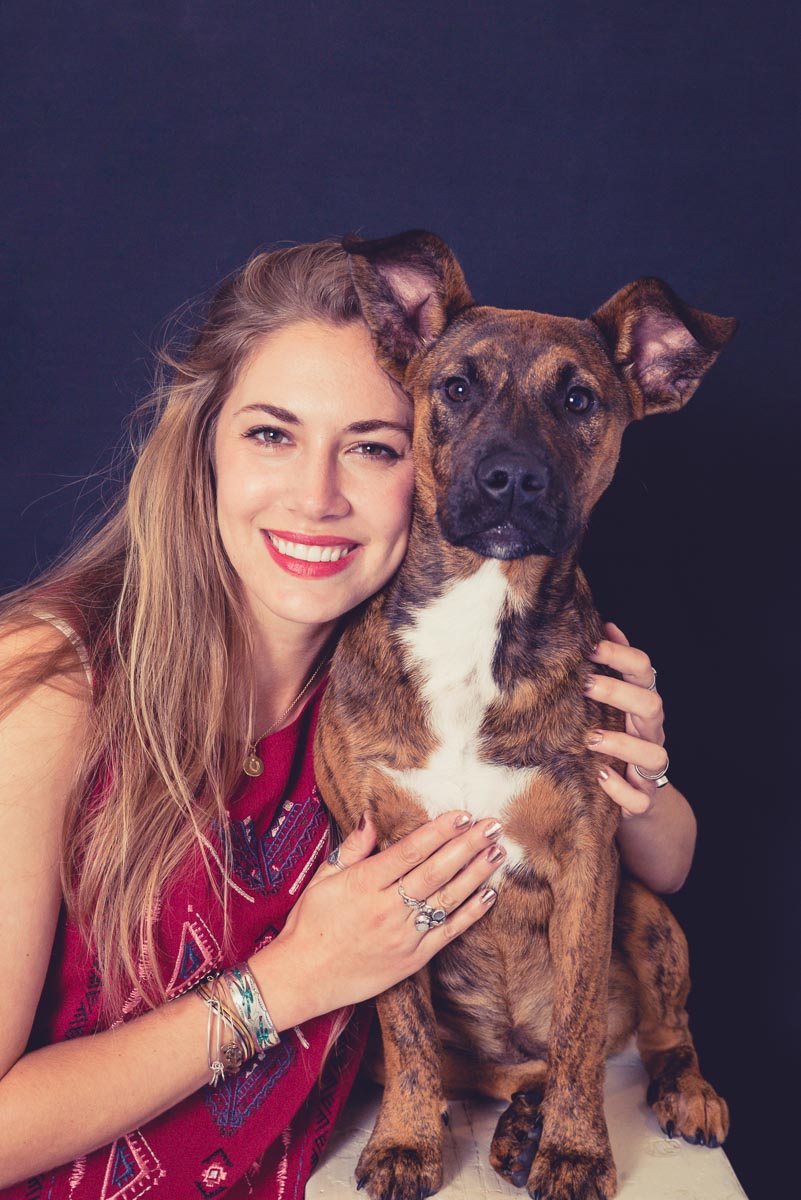 Puppy photoshoot with new family — Yellow Lab Pet Photographer