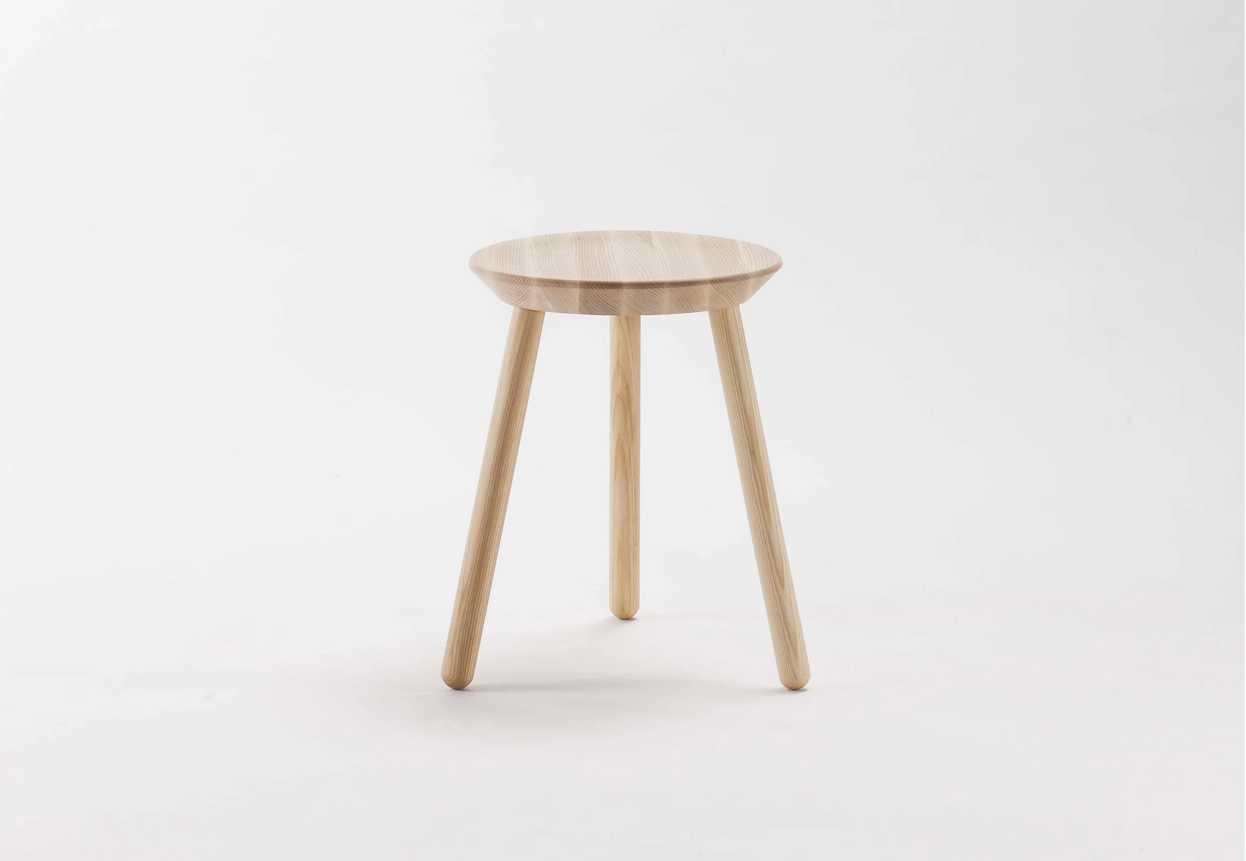 Naïve Stool | Solid Wood Stool Chair | EMKO