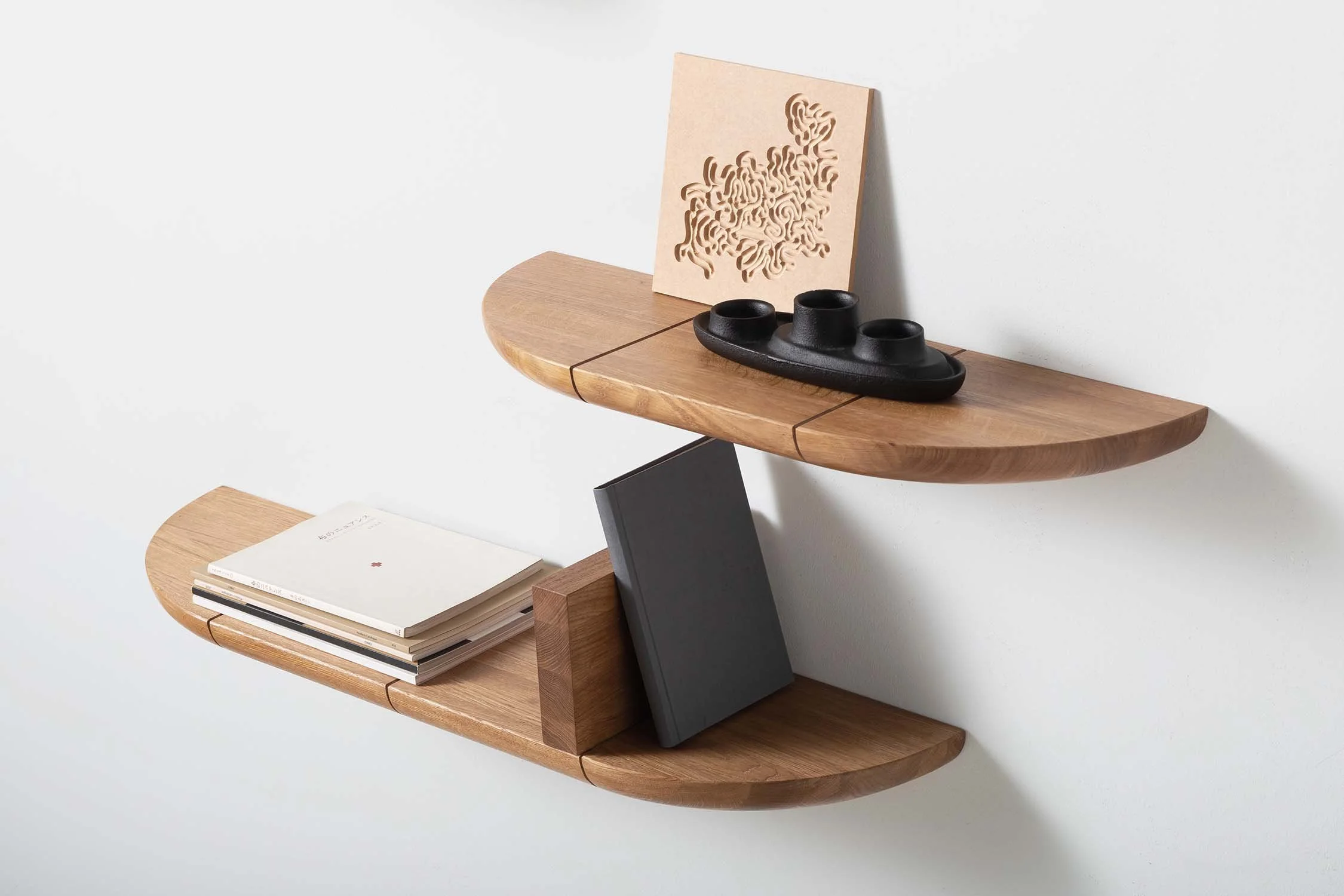 Paragraph Shelf | Floating Wall Shelves | EMKO