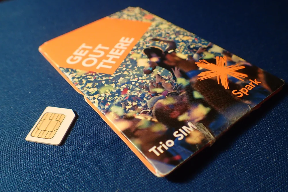 7 Tips for SIM Card Use Abroad (How to Avoid Roaming Charges ...