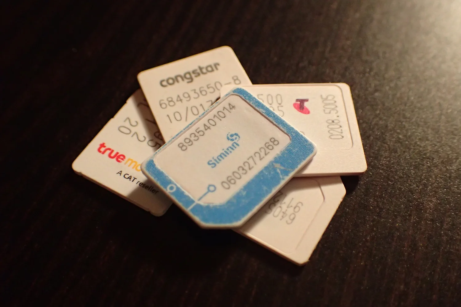 7 Tips for SIM Card Use Abroad (How to Avoid Roaming Charges ...