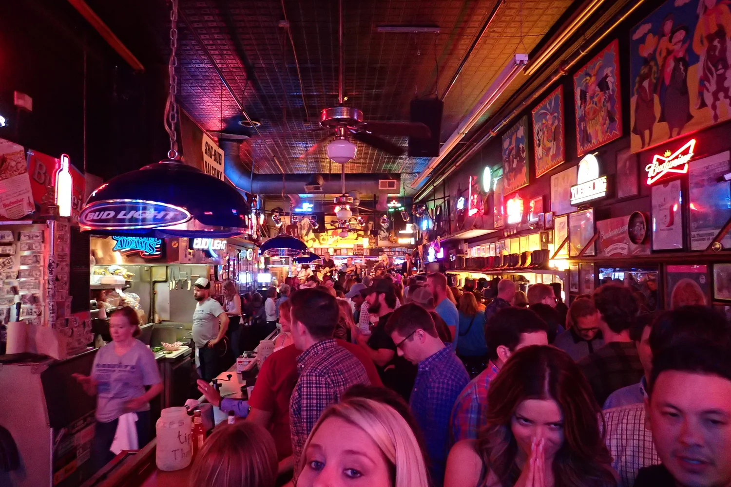 What to Eat in Nashville: 6 Foods and Eateries to Try — Deviating the Norm