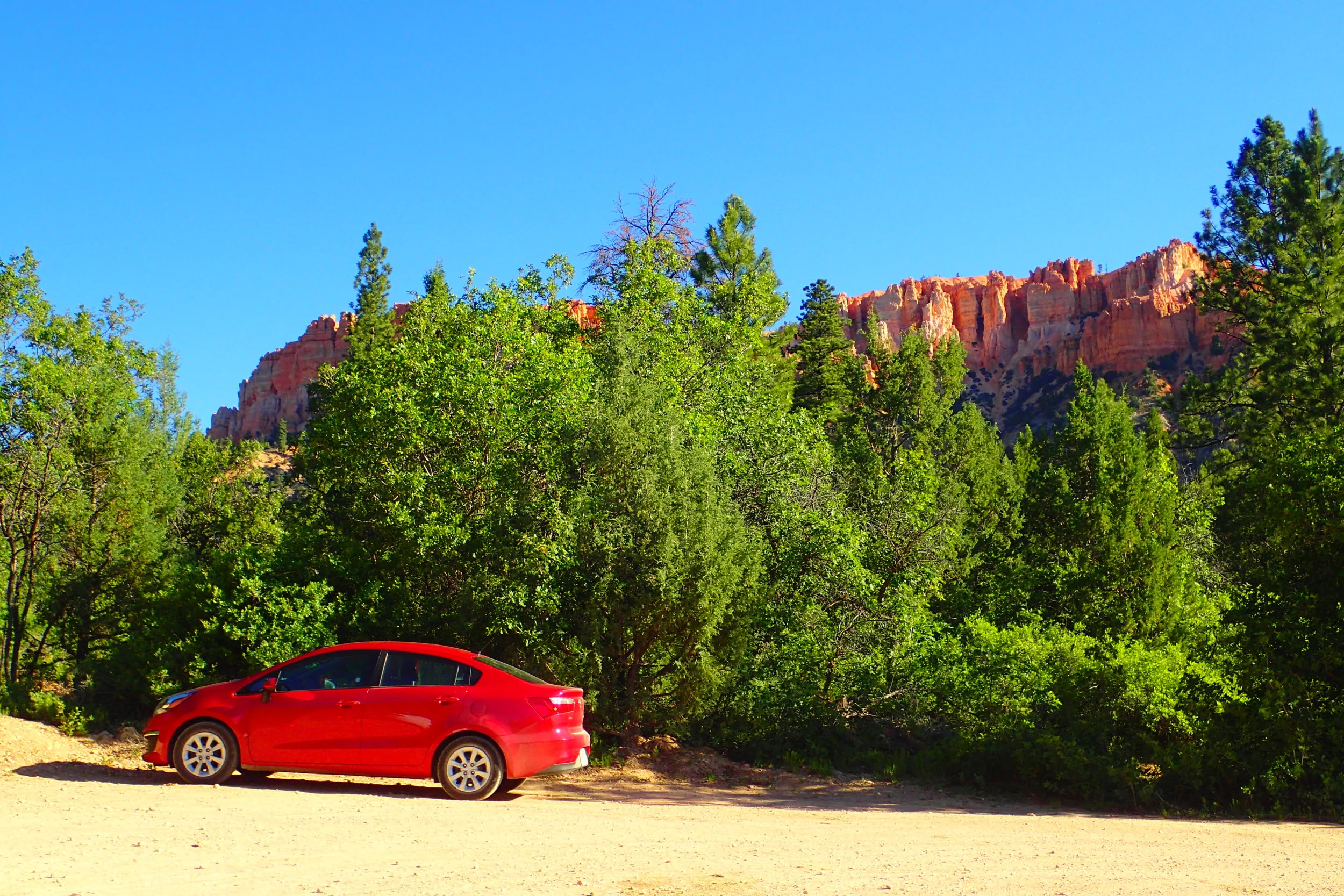 The Best Way to Hike into Bryce Canyon National Park — Deviating the Norm