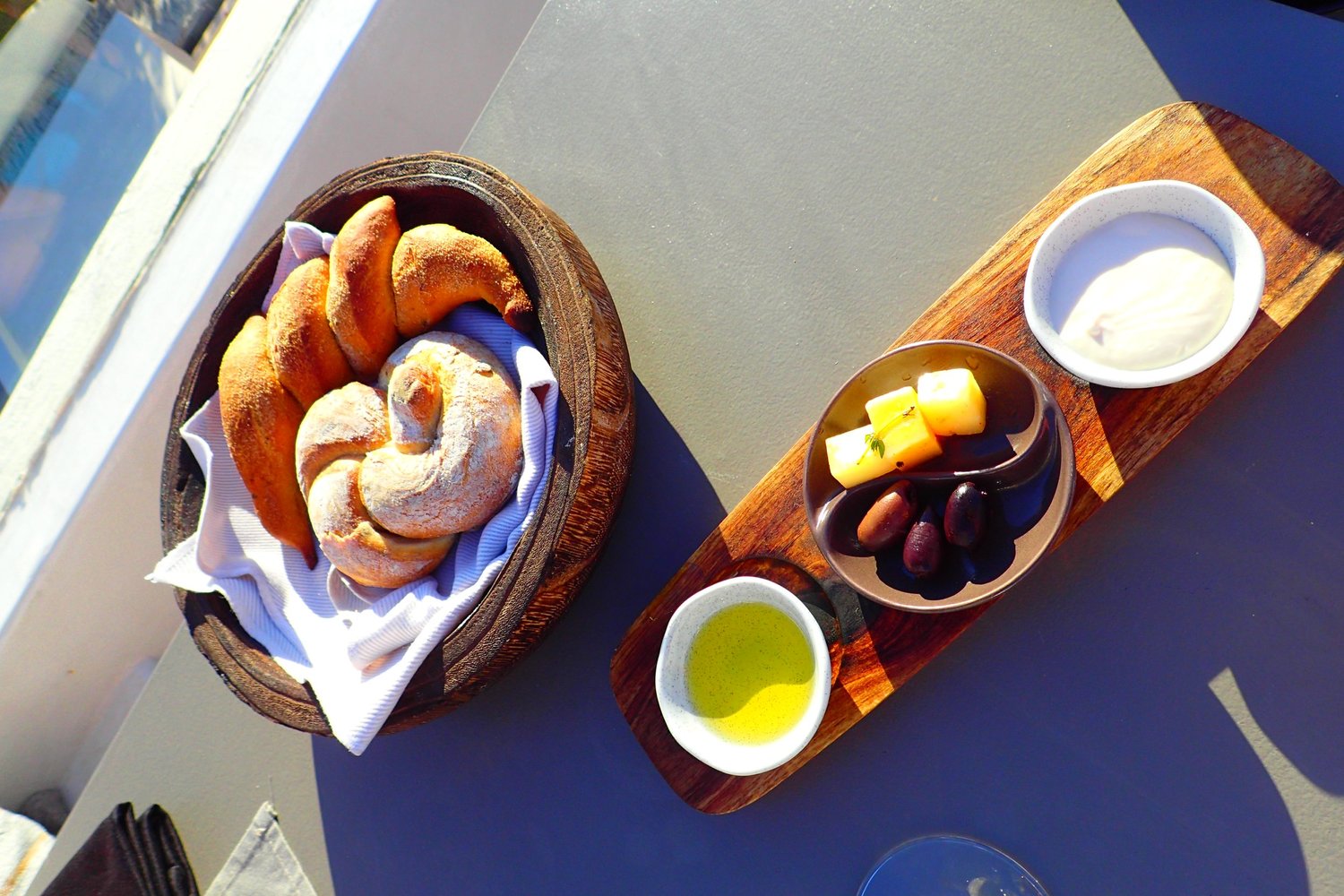 I Love Greek Food (Part 2): What I Ate in Santorini — Deviating the Norm