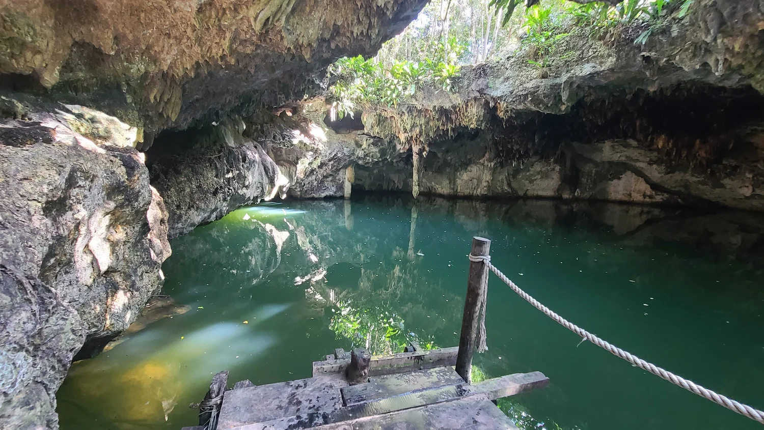 Visiting Cozumel's Jade Cenote in El Cedral — Deviating the Norm