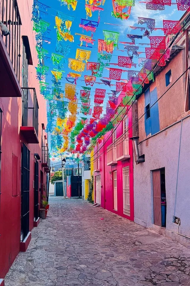 A Foodie’s Guide to Oaxaca Food and the Magical Land of 7 Molés ...