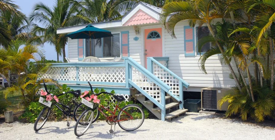 6 Seaside Sanibel Island Cottages for Your Family Beach Vacation ...