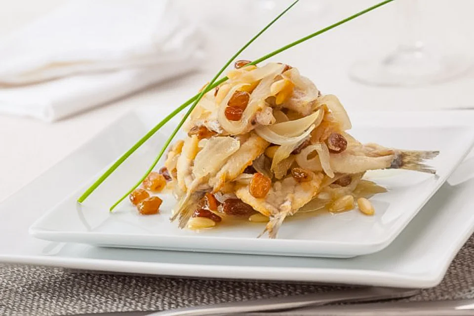 Traditional Italian Food: 25+ Must-Try Regional Foods of Italy ...