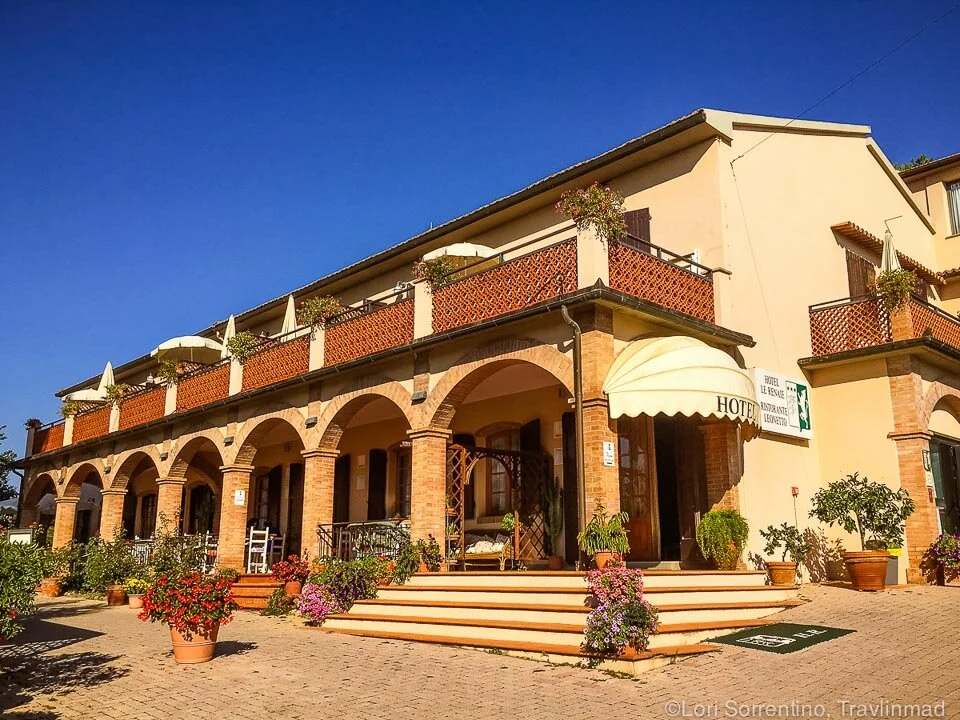 Hotel Le Renaie: Country Charm in The Heart of Tuscany — Travlinmad ...