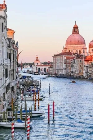 Self-Guided Venice Walking Tour: Explore Venice Off The Beaten Path ...