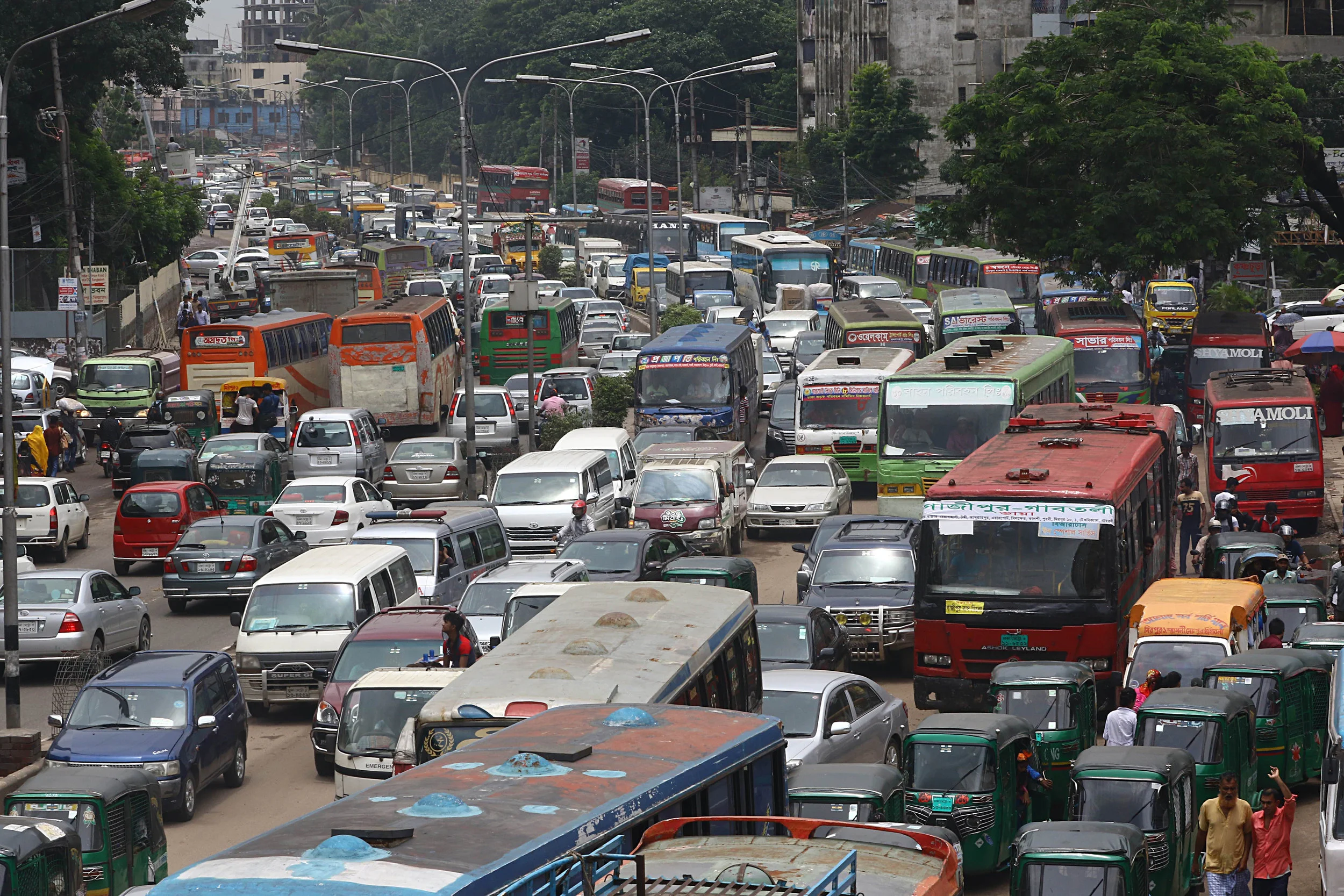 Bangladesh: The traffic jam that never ends — DAVID H. MOULD