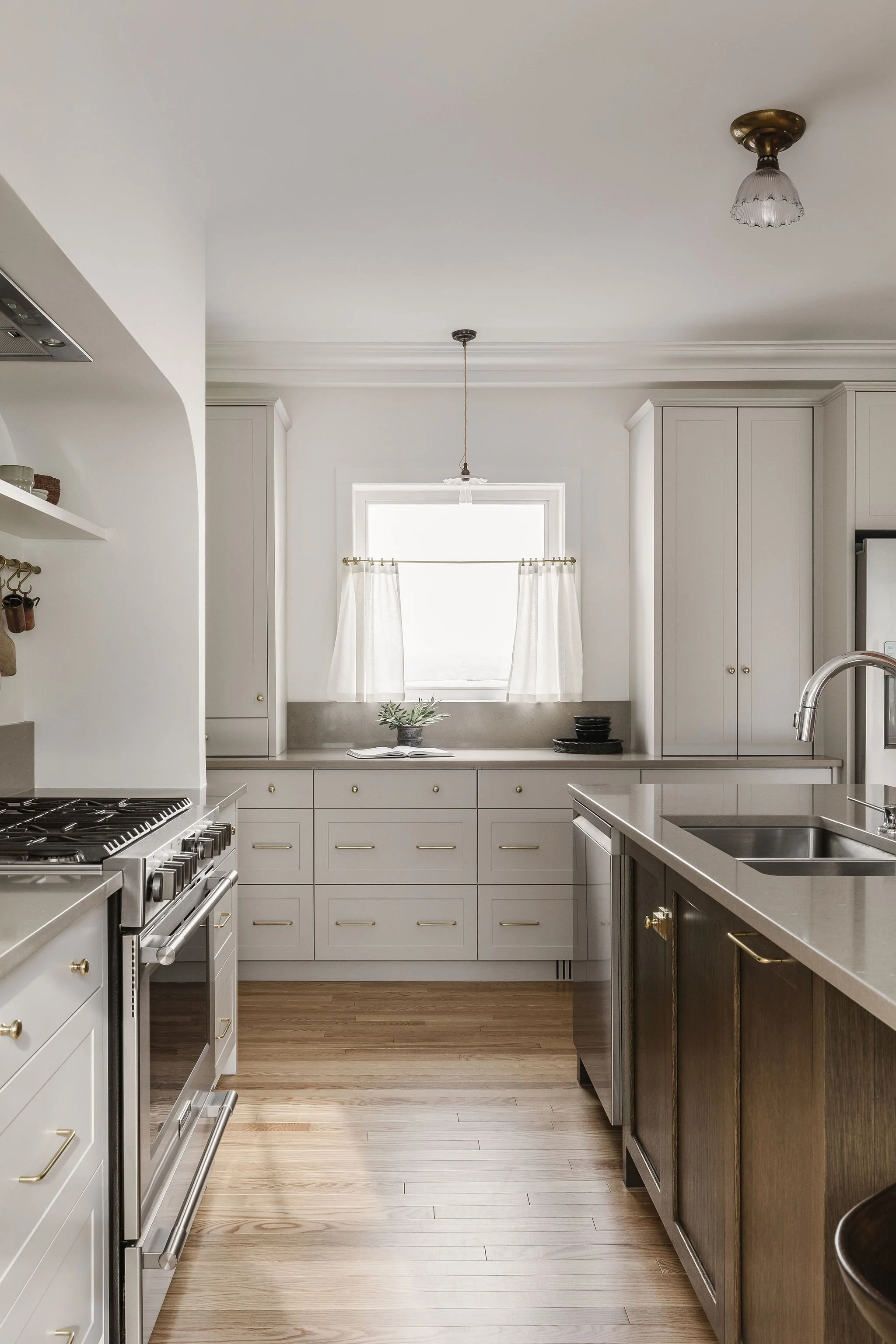 LT HOMES | Interior Design & Build Co.