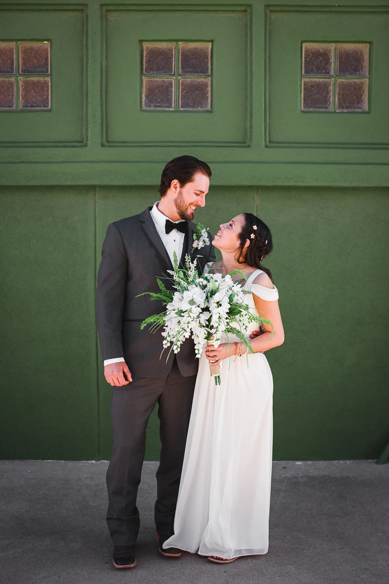 Marie + Brett | Colorful Wedding at McPherson Cellars in Lubbock ...