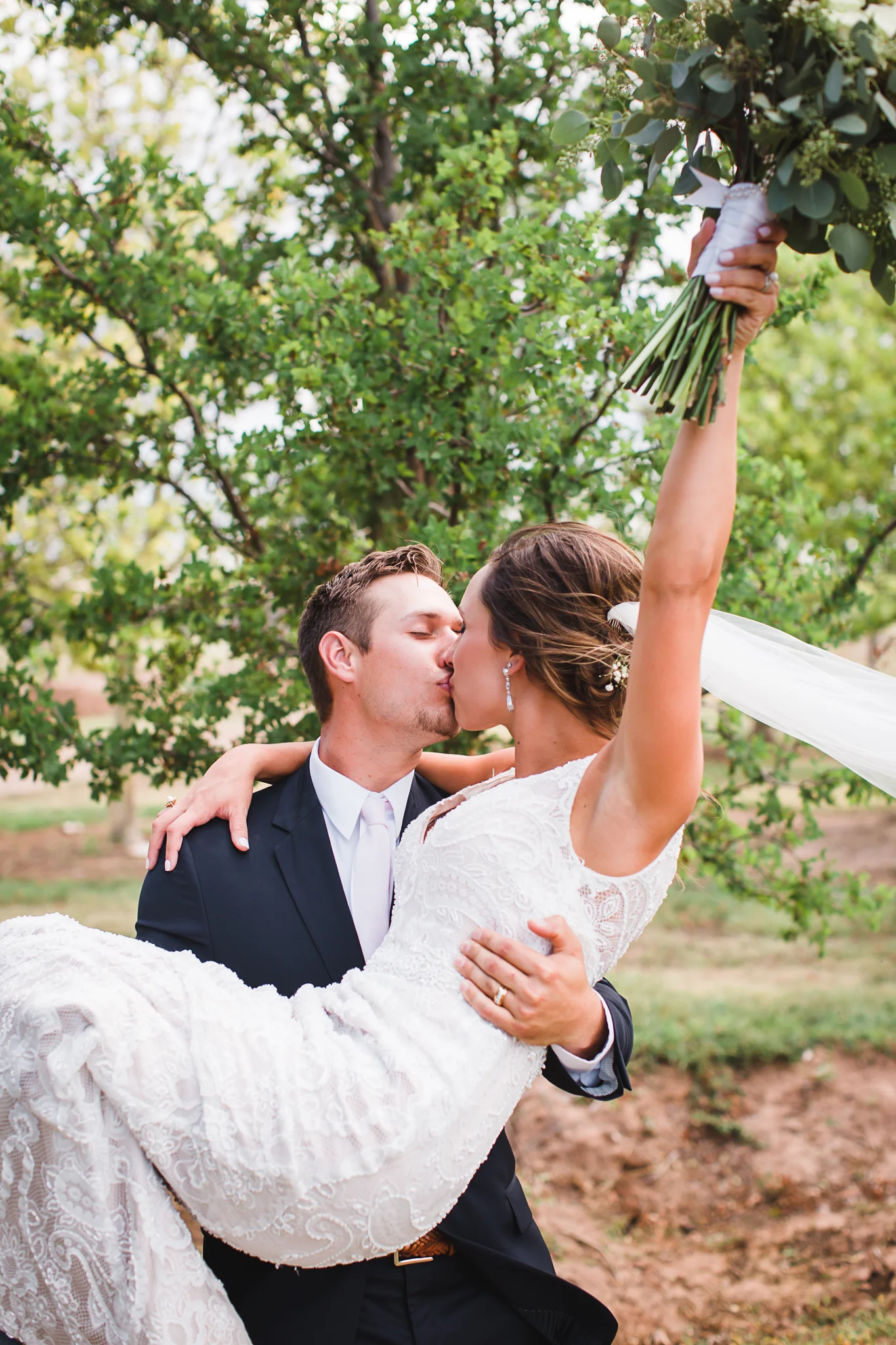 Celia + Blake | Wedding at The Resplendent Garden in Amarillo, Texas ...