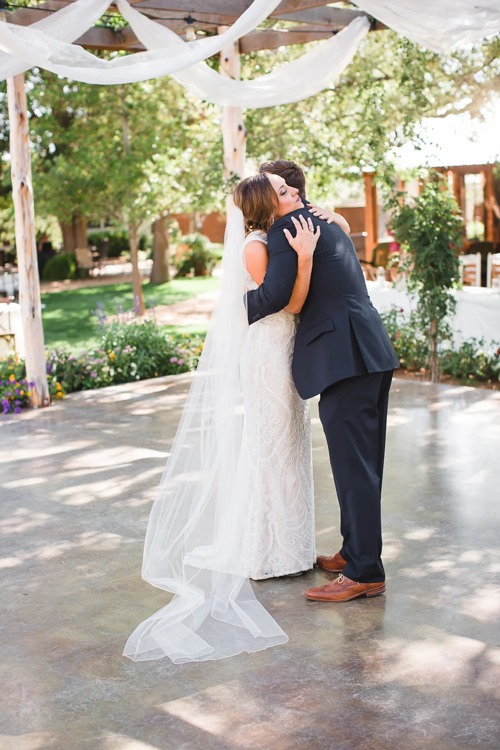 Celia + Blake | Wedding at The Resplendent Garden in Amarillo, Texas ...
