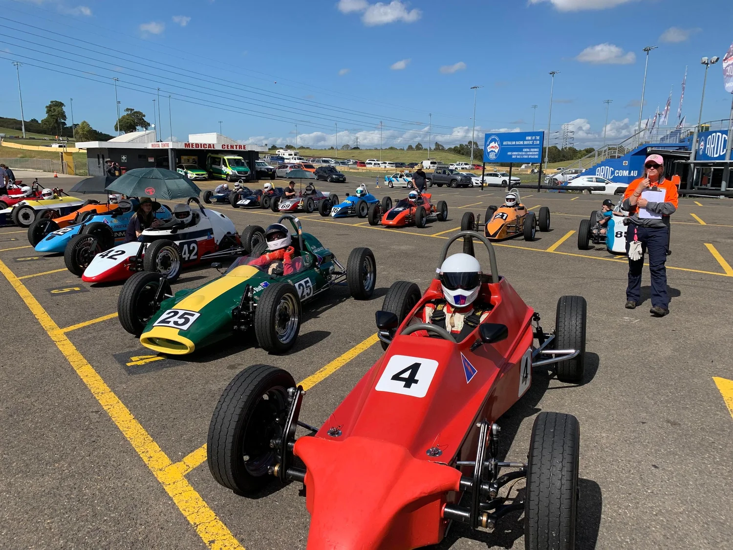 Race Reports — Historic Formula Vee Association of Australia