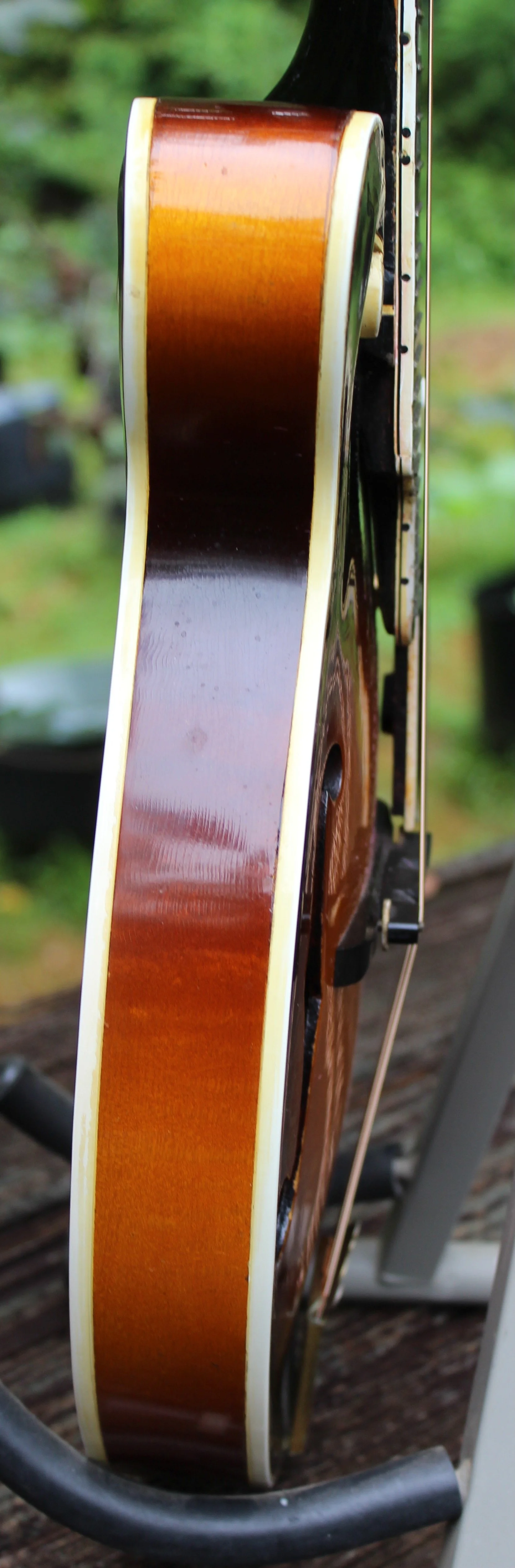 Gibson F5 95334 — Mandolin Central