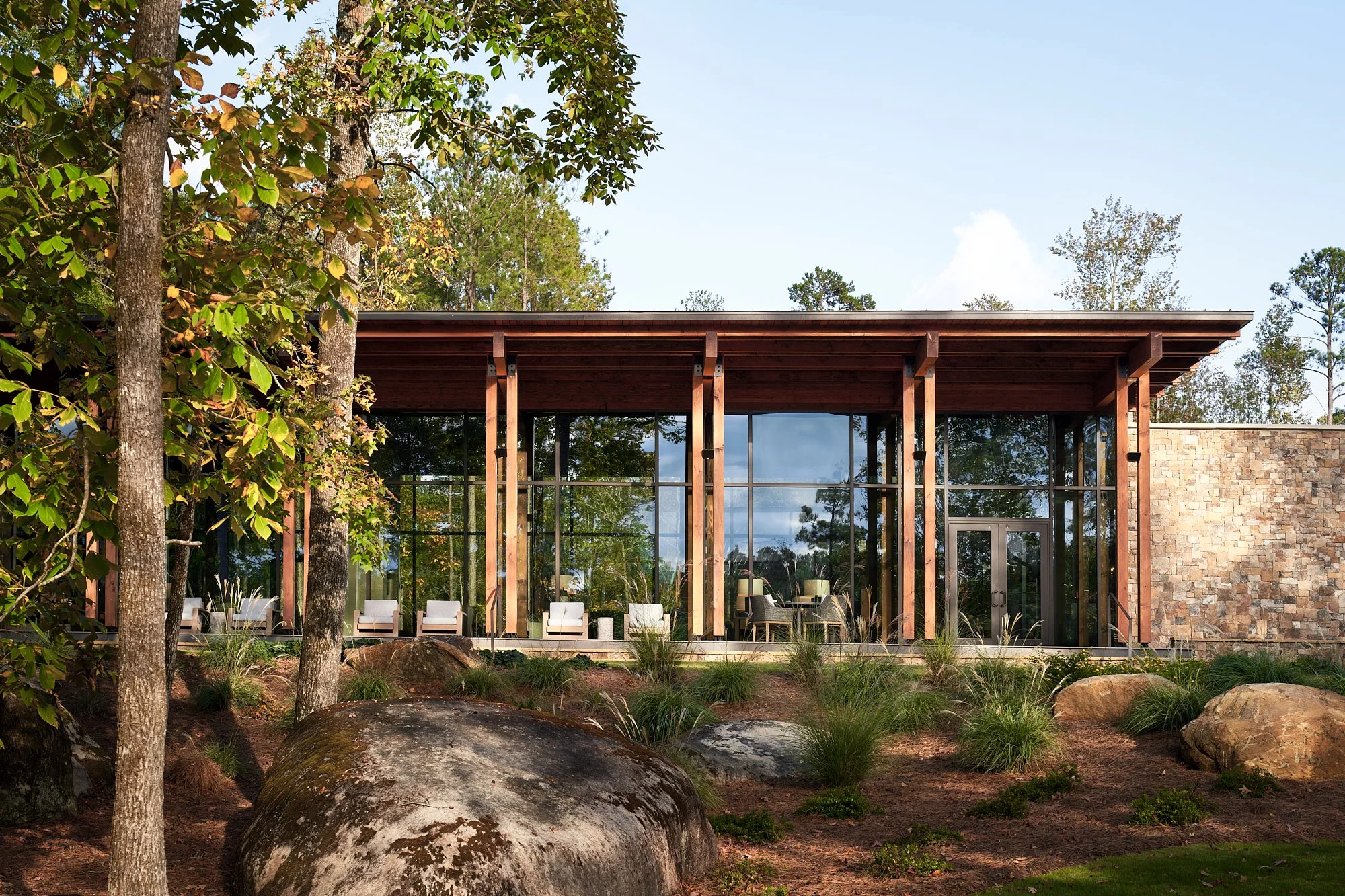 GATHERING HOUSE AT LAKE OCONEE — BLUR Workshop