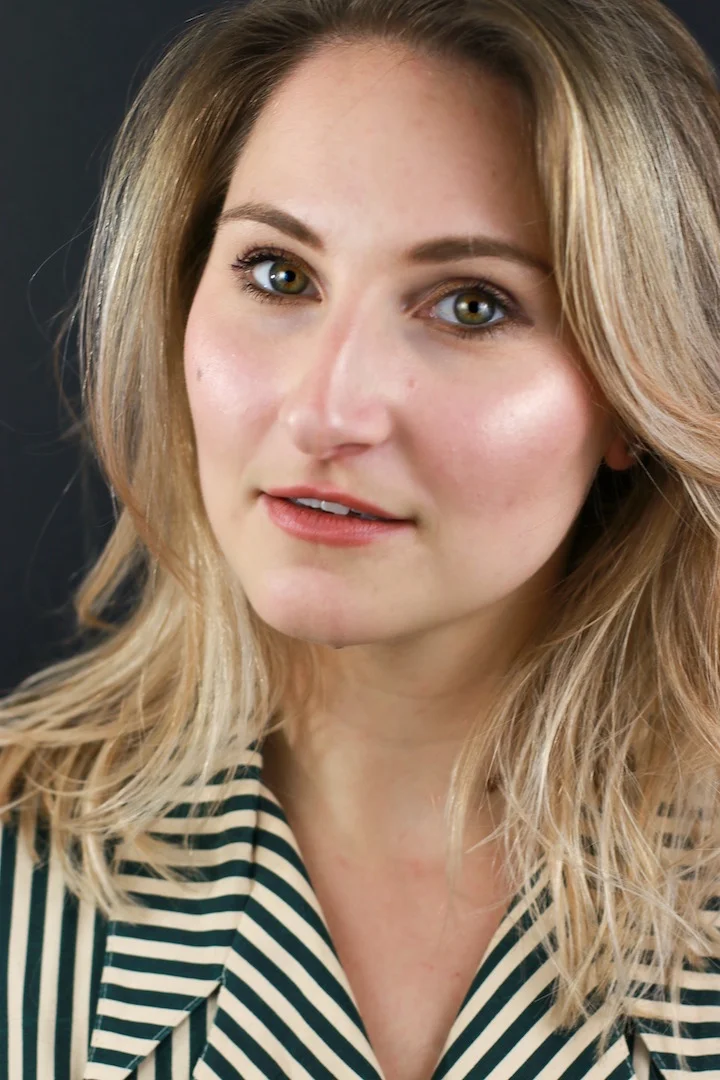 Ali Levin is a NYC based Comedian, Actor, Producer and Vocalist