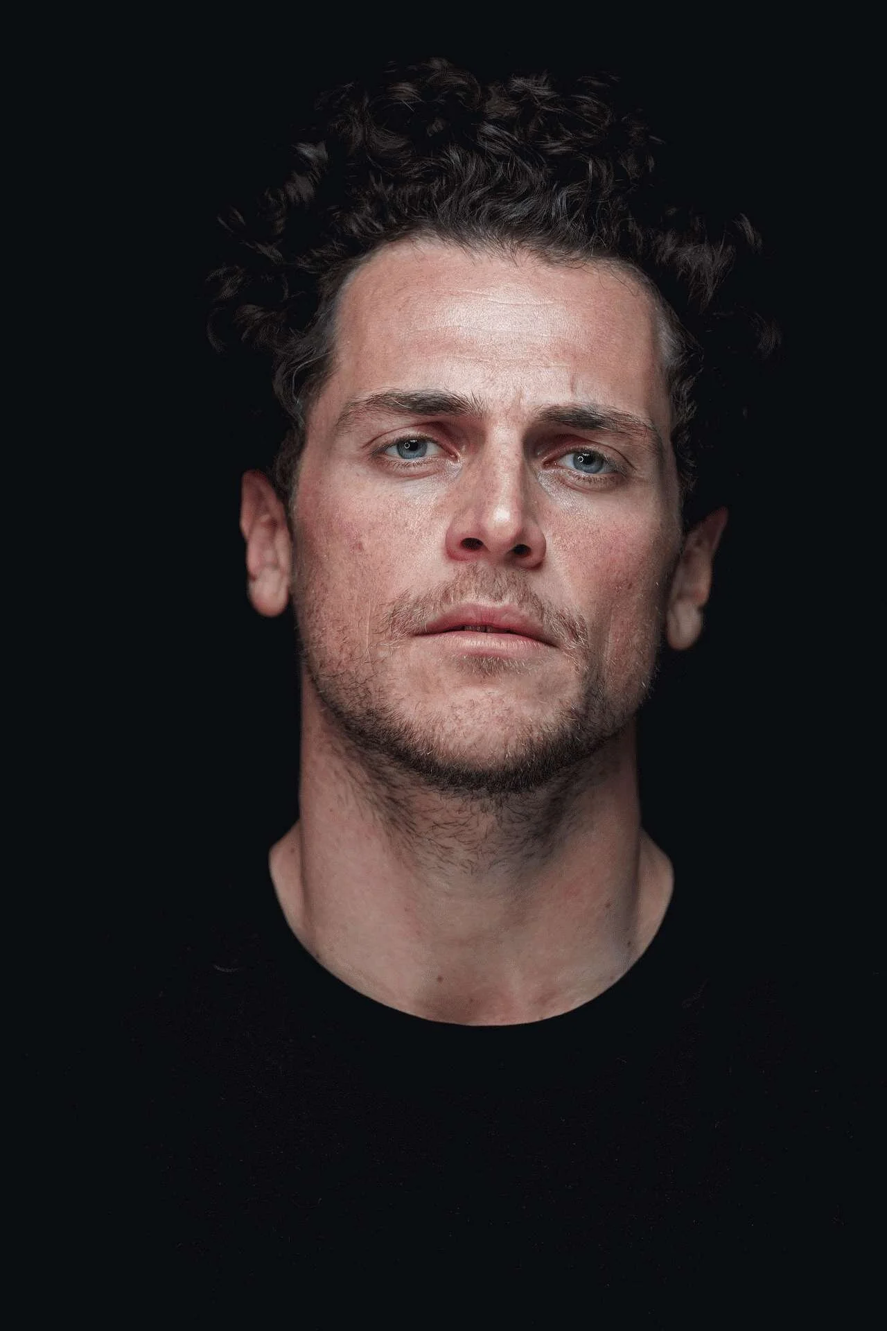 Davide Tucci | Actor based in Europe