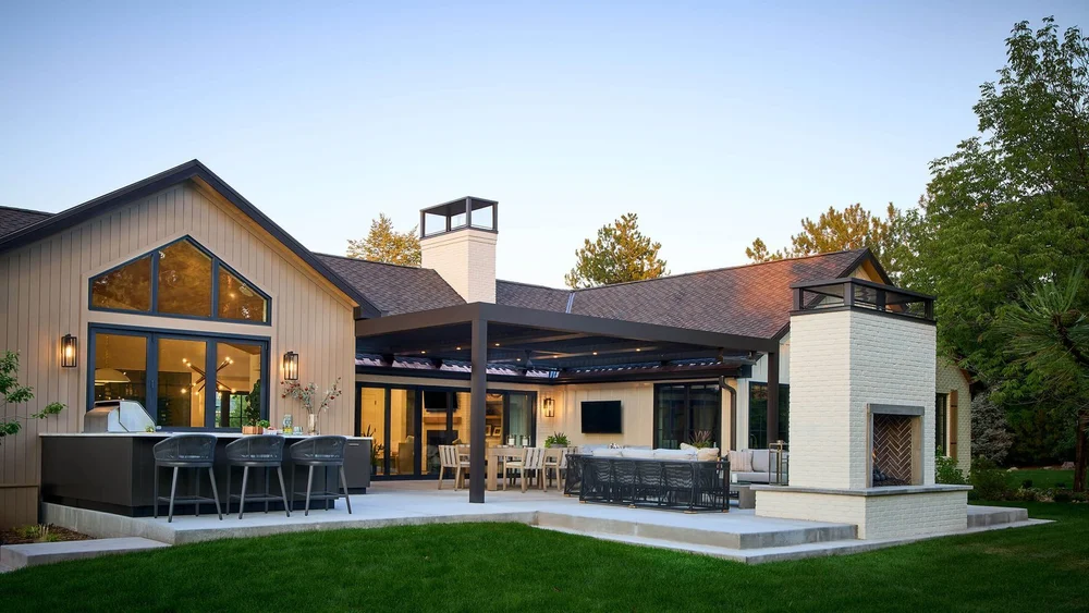 5 Stunning Contemporary Patio Designs by EBD Studios That Define ...