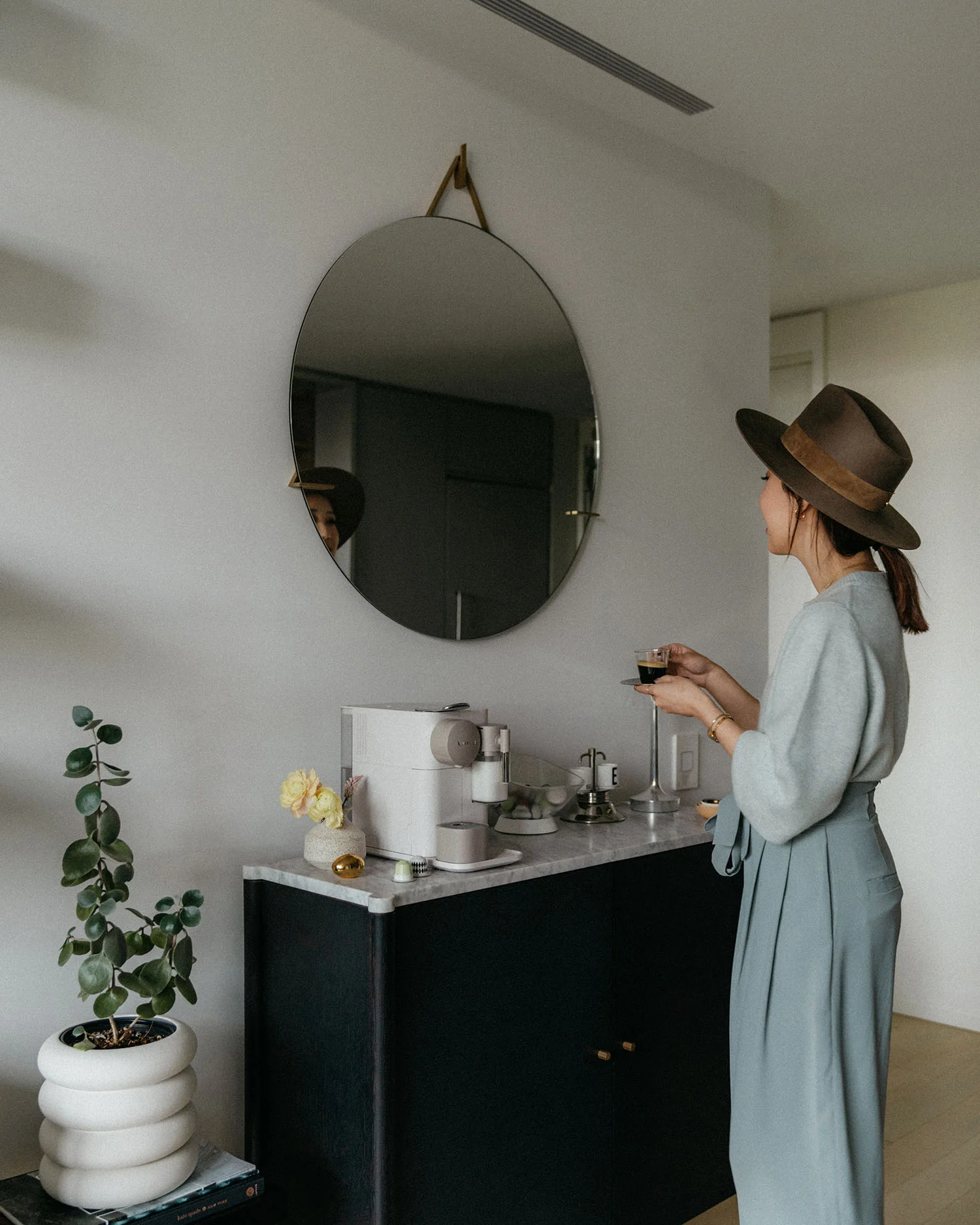 Nespresso Parisian Spirit — Egg Canvas