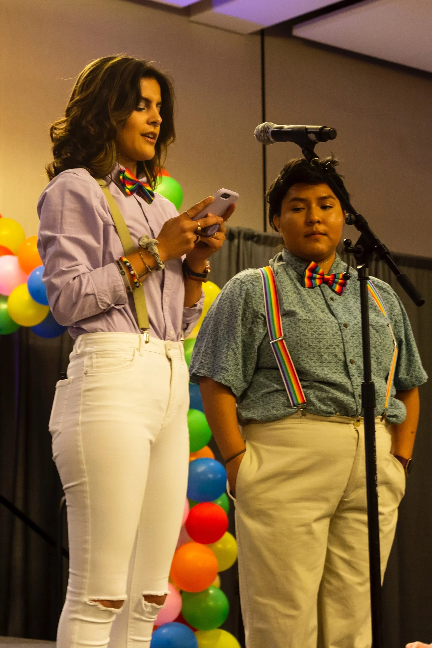 Gender Bender and Rainbow Prom brings safe and colorful fun — SEAWOLF ...