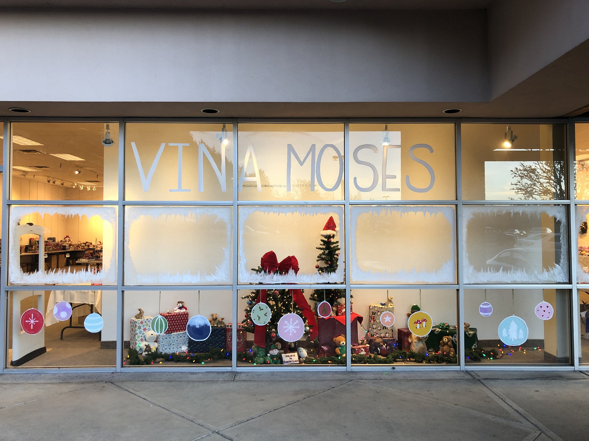 Give Help: Vina's Giving Tree — Vina Moses Center