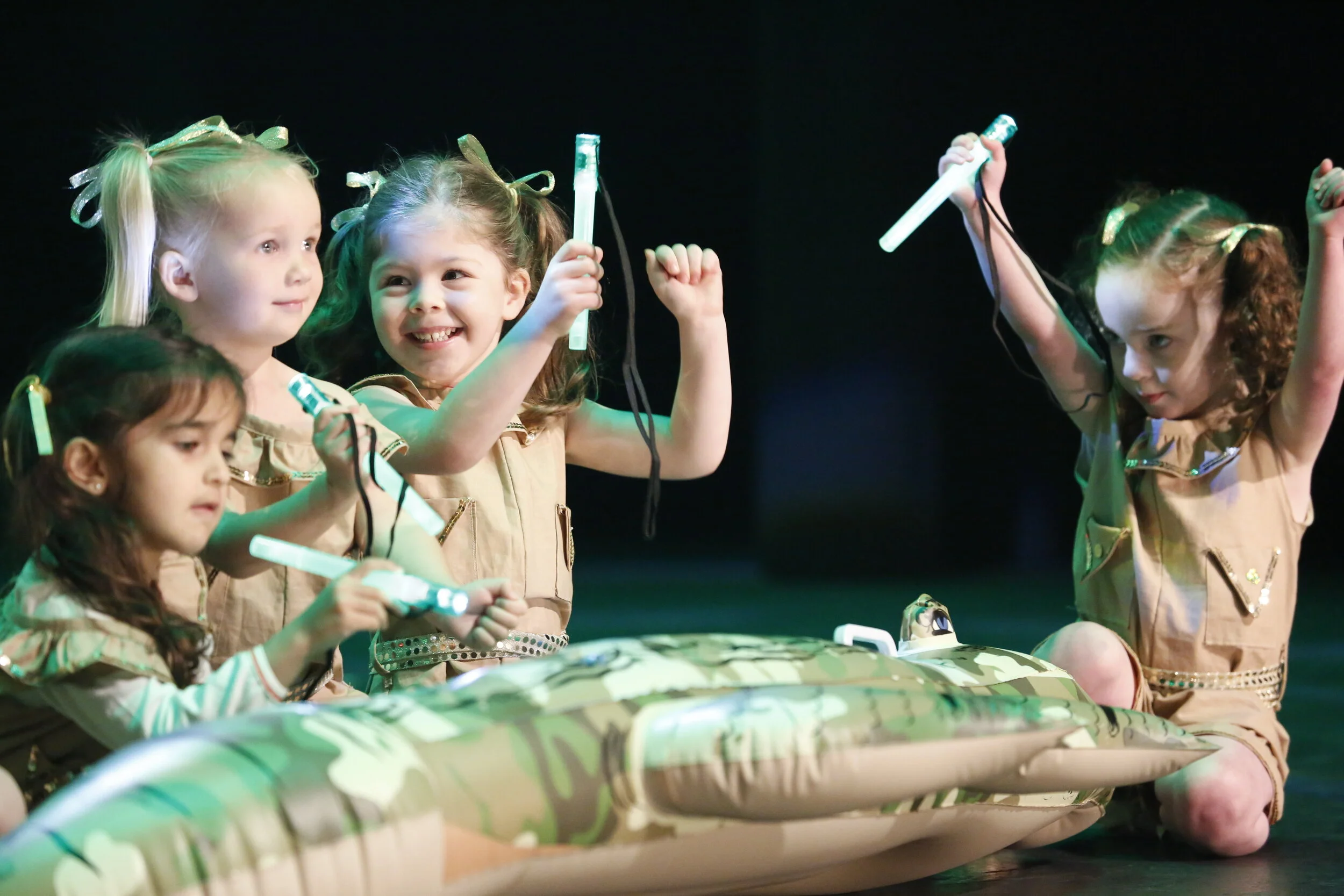 Dance Kingdom — Bom Funk Dance Studio