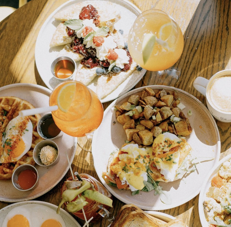 Diner Deluxe | Calgary's Brunch Destination since 2001 – Visit Today