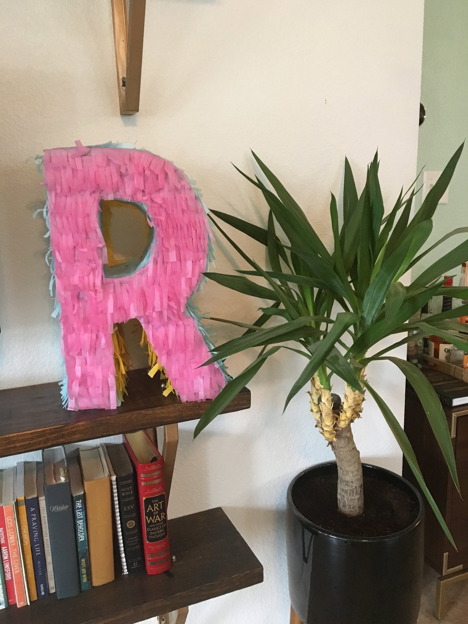 DIY: Make Your Own Initial Pinata — THE GREAT GOODNESS