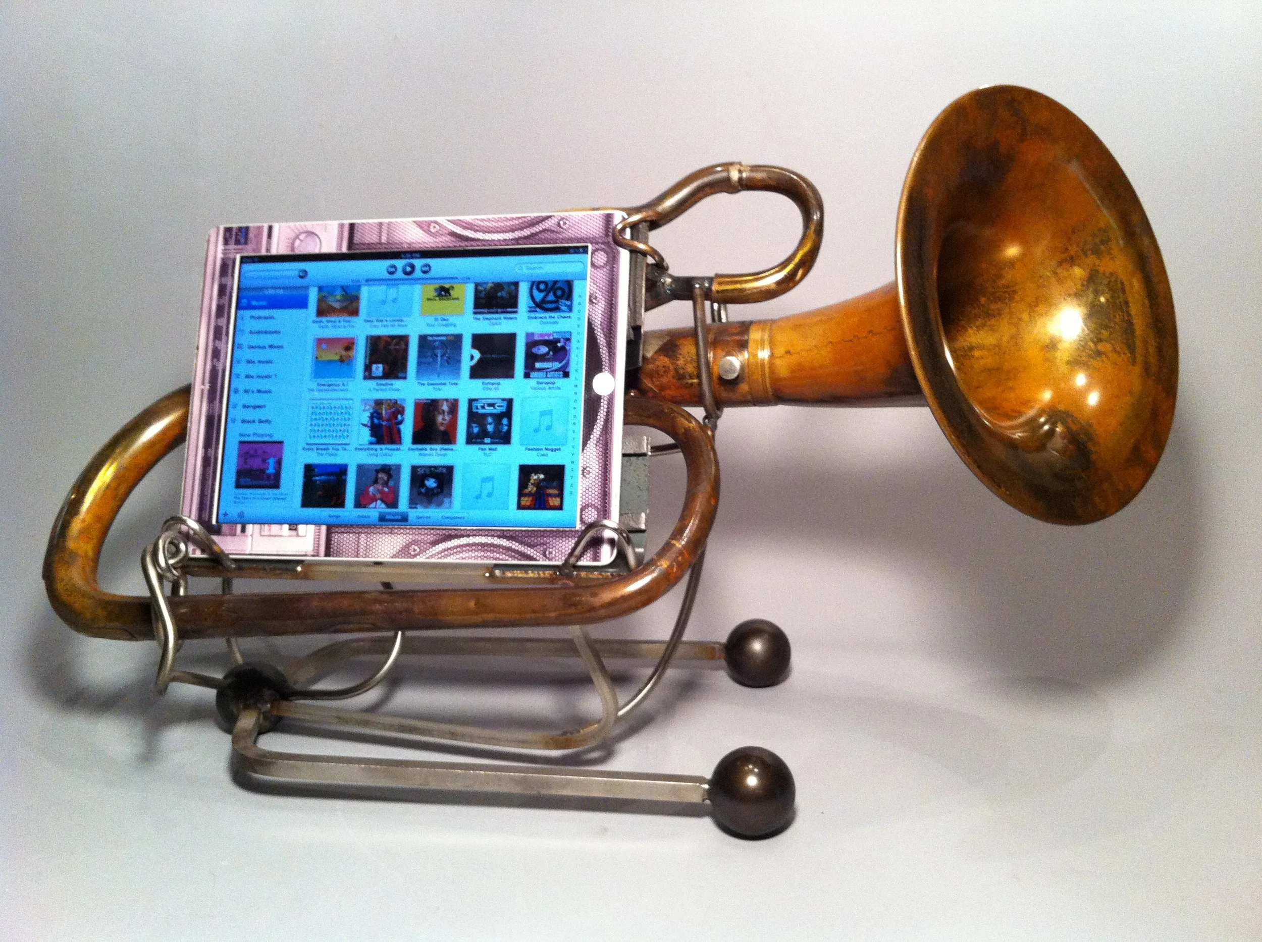 Analog Tele-Phonographers — Heartless Machine