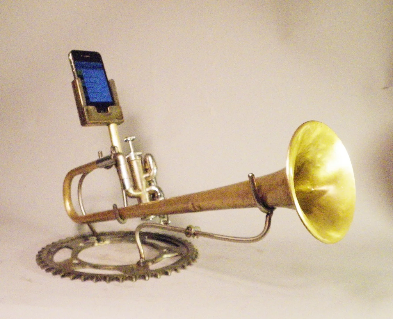 Analog Tele-Phonographers — Heartless Machine