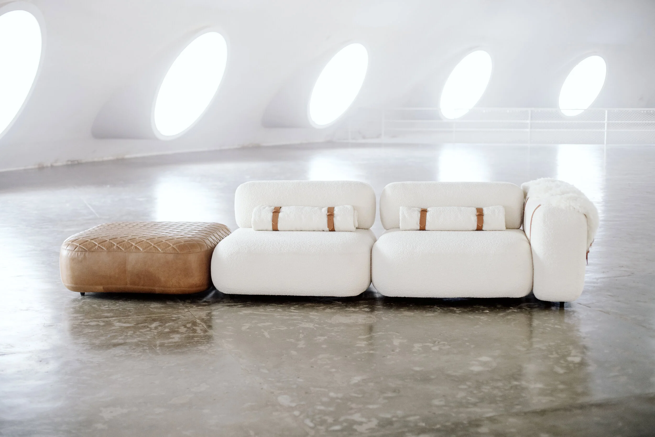 Sofa Border | Baci Living Room