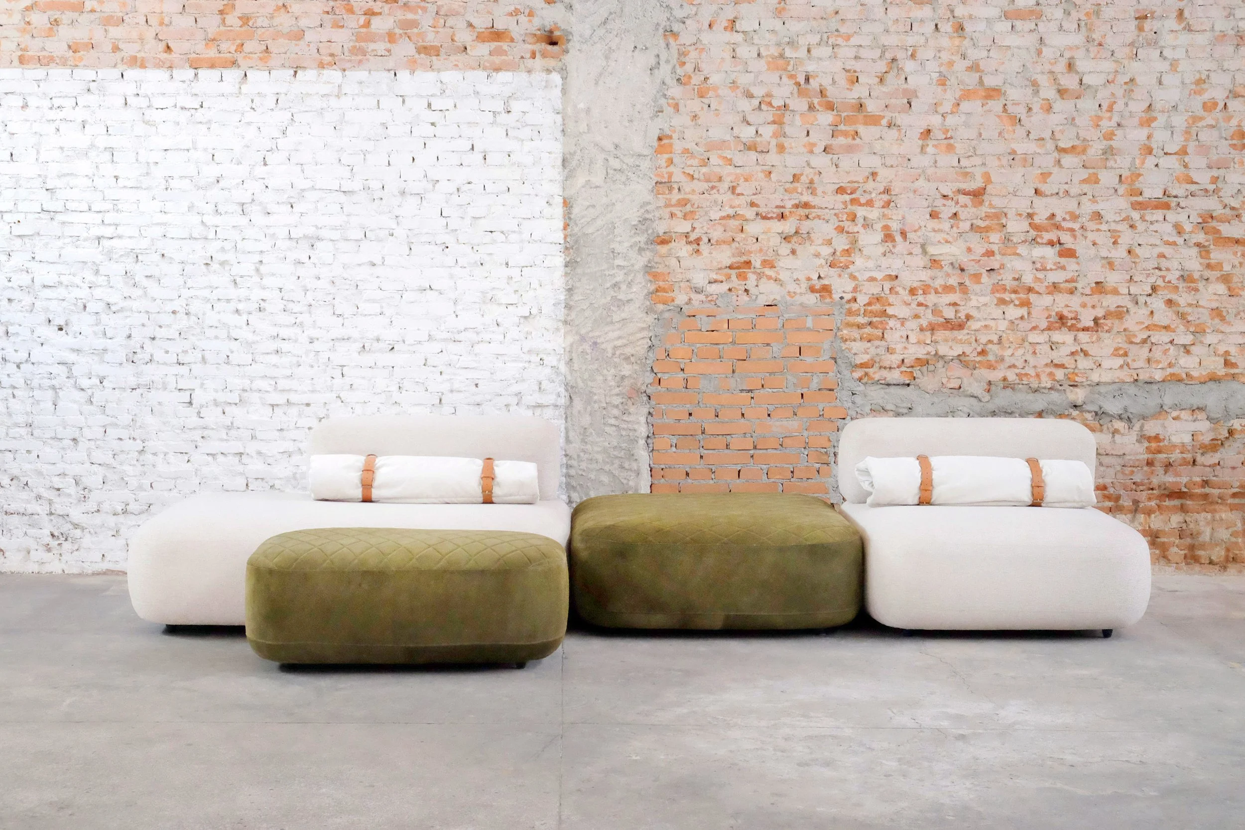 Sofa Border | Baci Living Room