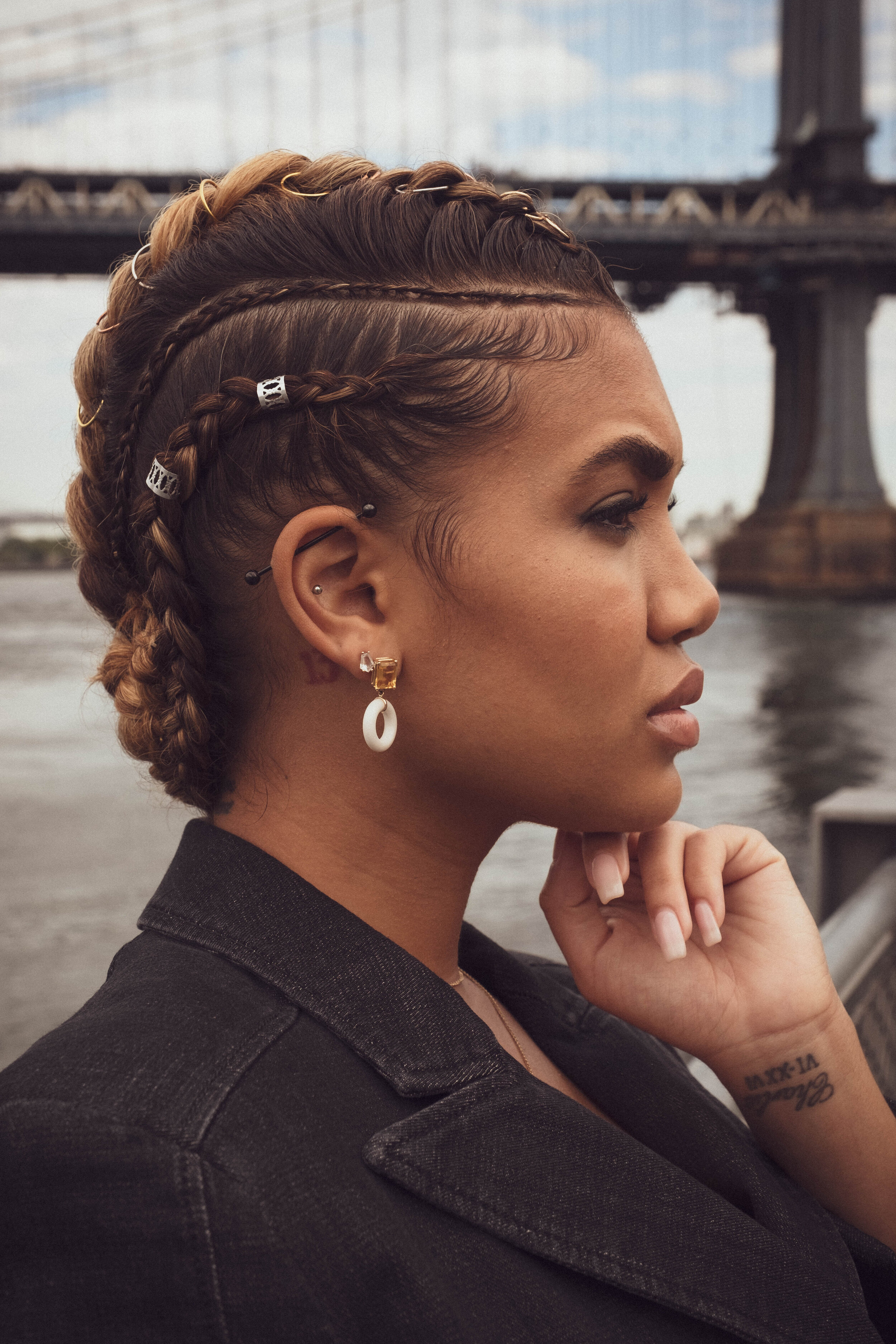 Paige Hurd Takes A Walk in Dumbo’s Waterfront District — Rose & Ivy