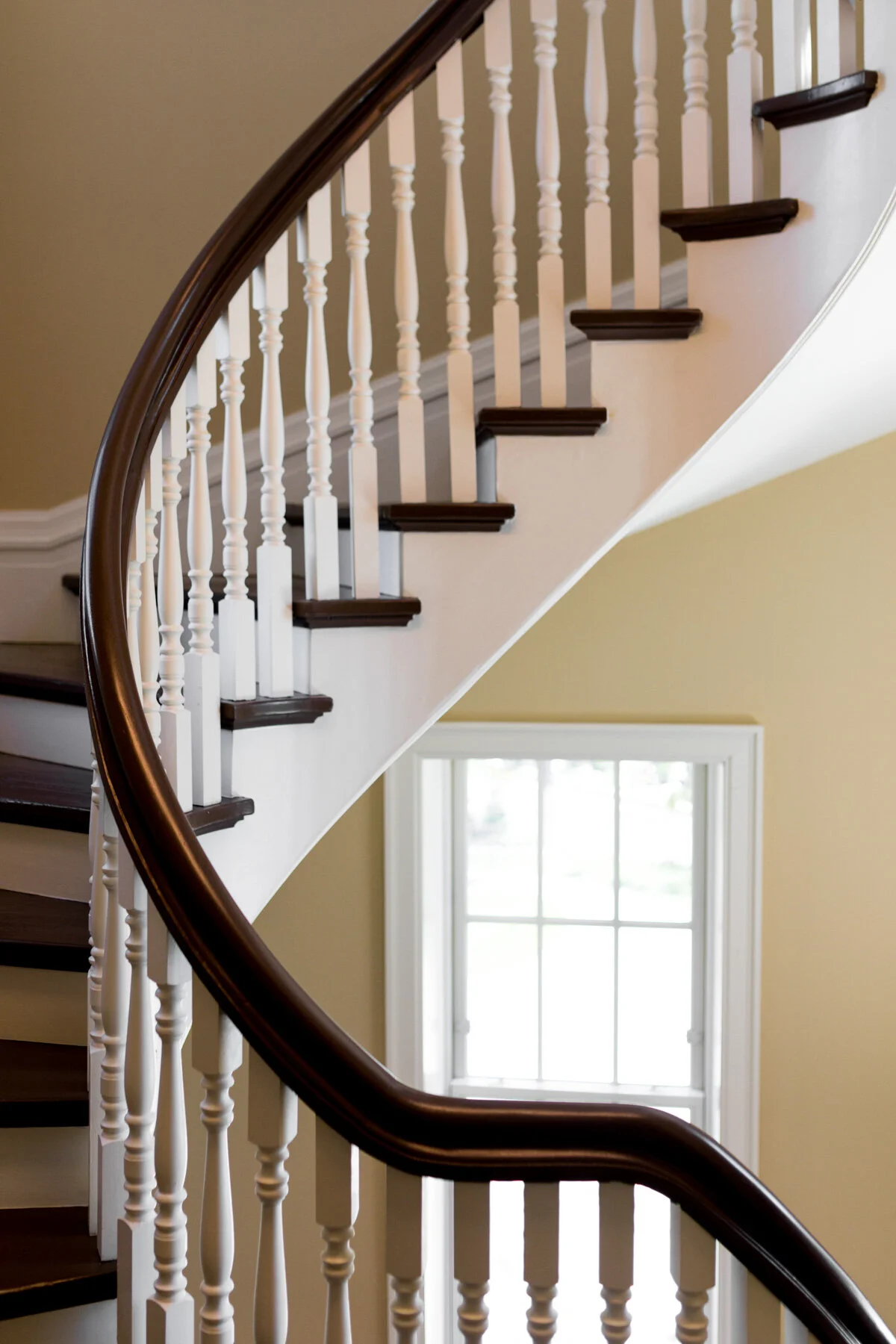 Take A Peek Inside The Abbey Inn And Spa — LBFPHOTO