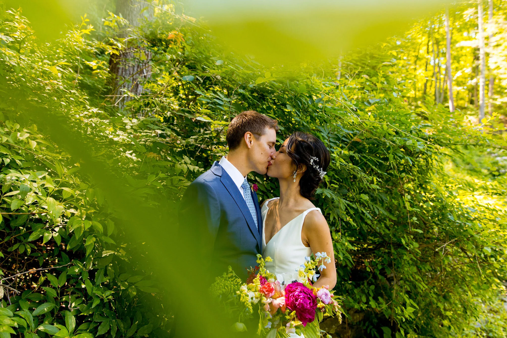 6 Dogs and 16 People: The Perfect Ratio For This Onteora Wedding — LBFPHOTO