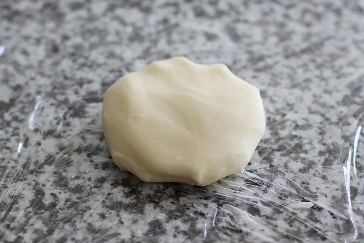 shortbread cookies i & iit-square in the kitchen