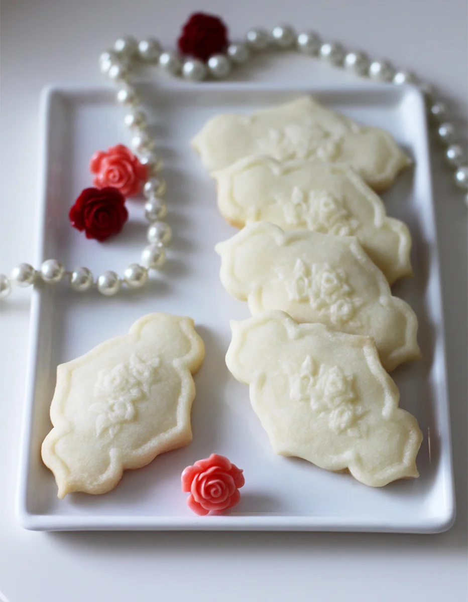 shortbread cookies i & iit-square in the kitchen